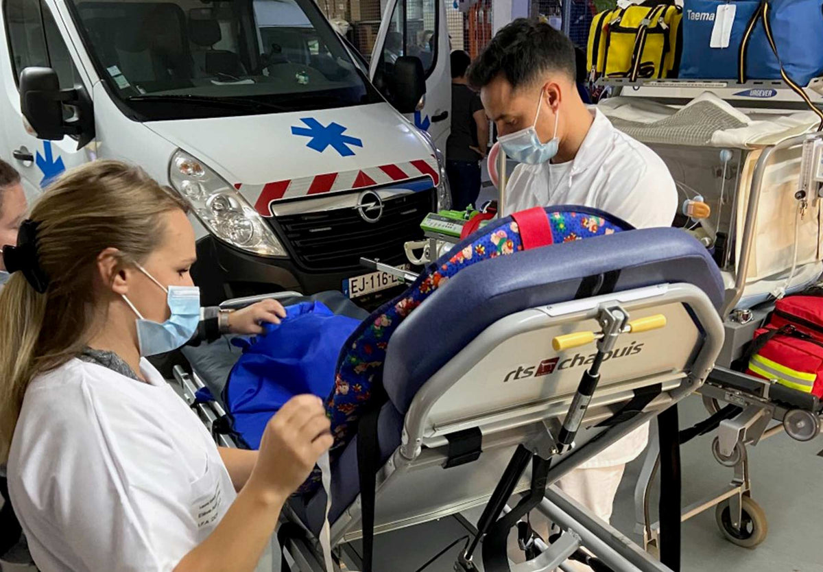 Formation des Auxiliaires Ambulanciers (Lyon) – DOKEVER Formation